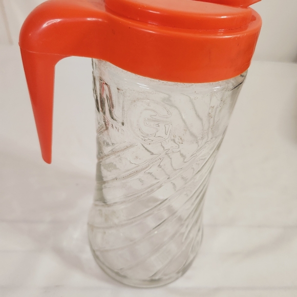 Anchor Hocking | Kitchen | Vintage 7s Tang Qt Pitcher Orange Plastic ...